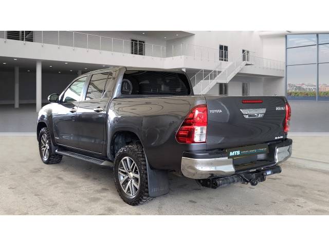 2019 Toyota Hilux PickUp Double Cab 4wd FROM Â£491 PER MONTH 2.4 D-4D ...